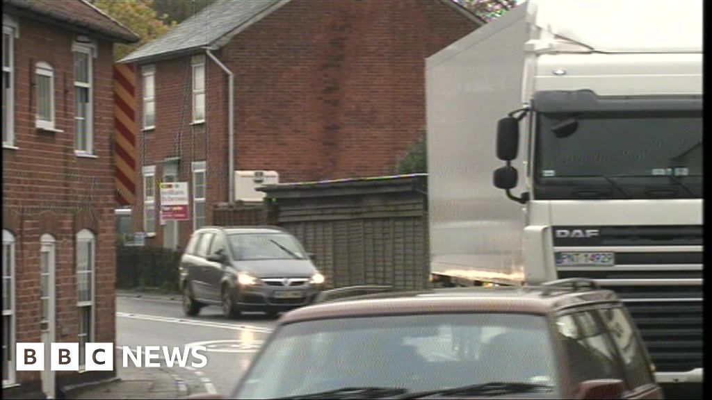 Sizewell C station: A12 villages bypass study to get £450,000 - BBC News