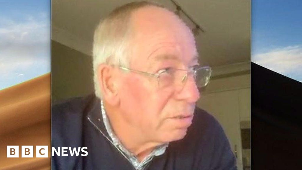 Former rugby star Roy Laidlaw reveals dementia battle - BBC News