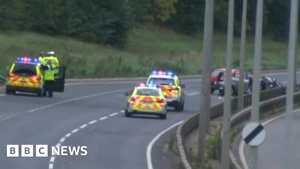 Peterborough head-on crash: Motorist killed on A47 dual carriageway - BBC News