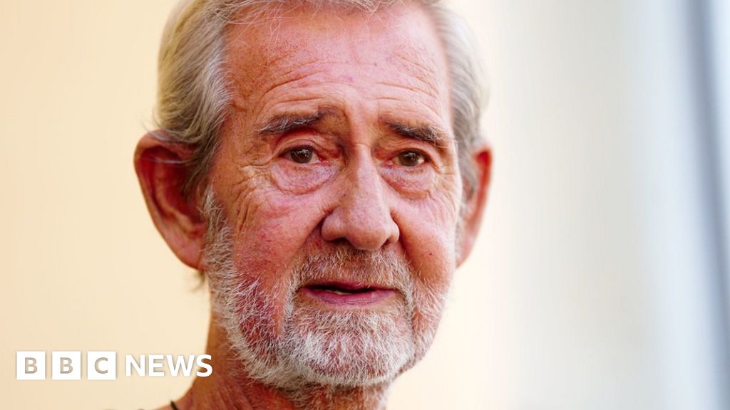 David Hunter: British husband who killed wife in Cyprus released - BBC News