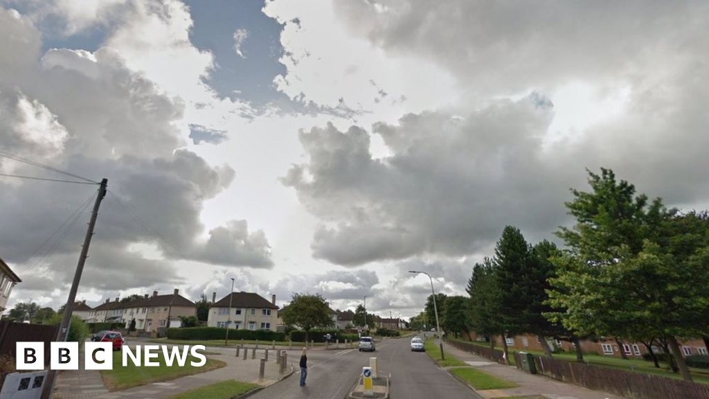 Man charged over 2014 fatal crash in Leicester - BBC News