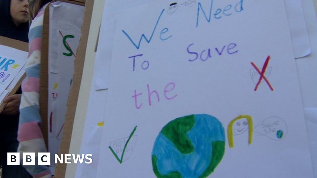 Climate change: UN report is a 'frightening wake-up call'