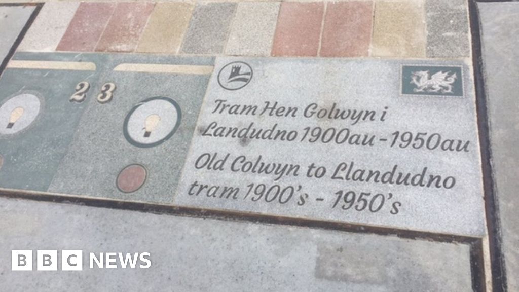 Rogue apostrophes in Colwyn Bay inscribed paving stones - BBC News