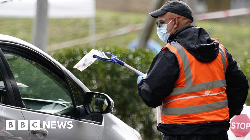 Covid: Pandemic 'exposes' UK security planning gaps