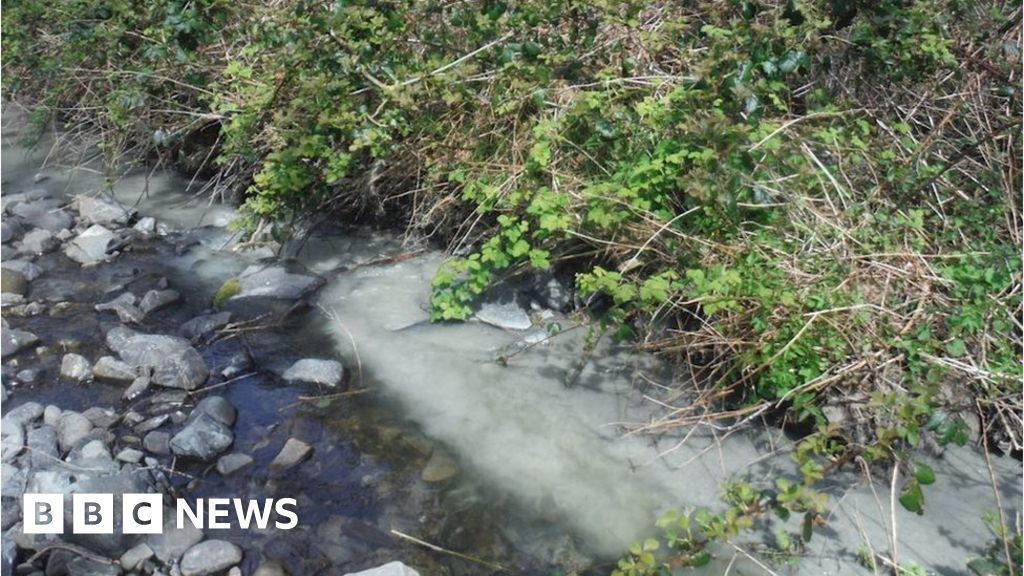 Ceredigion Swimmers Told To Stay Away From Polluted Drywi
