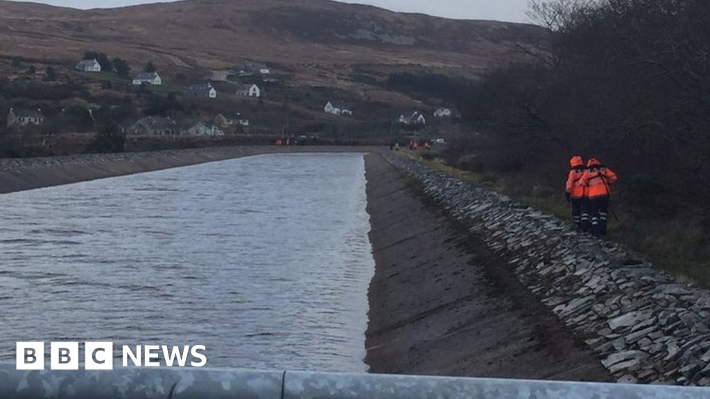 Donegal bridge fall victim was from County Fermanagh - BBC News