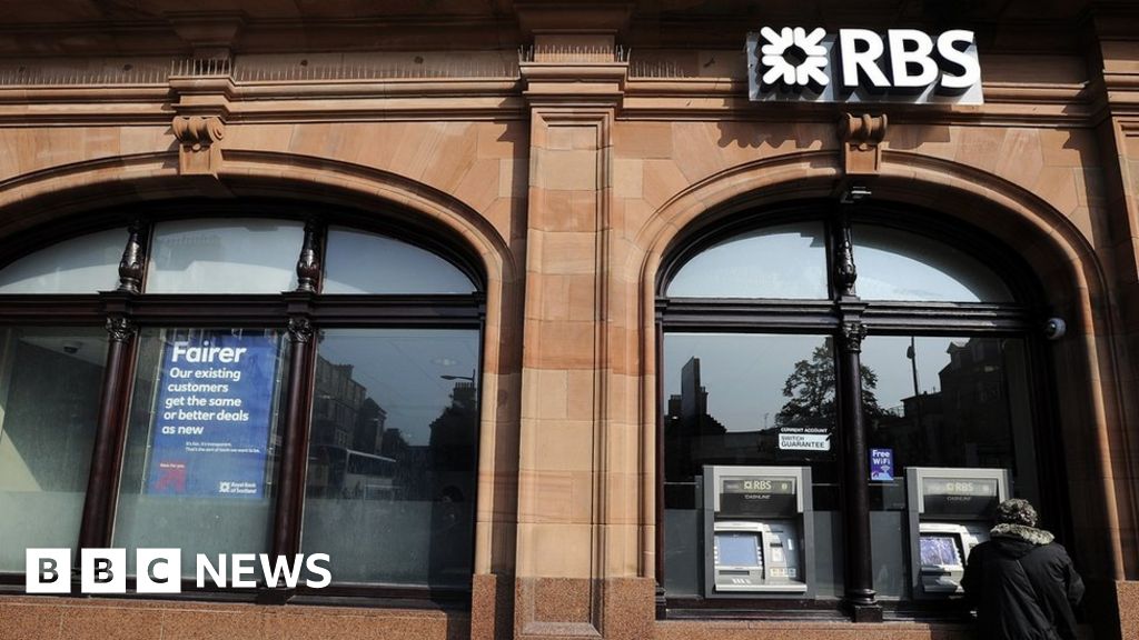 'Secret' report into RBS published - BBC News