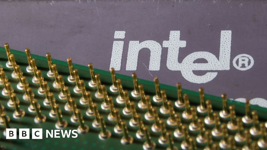 'Foreshadow' attack affects Intel chips - BBC News