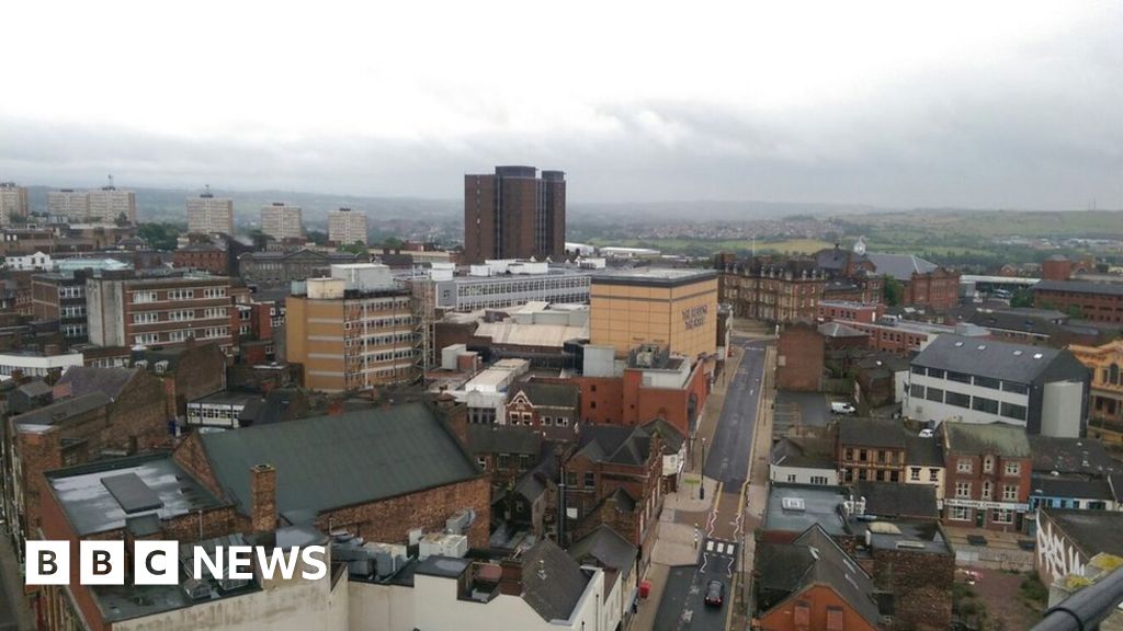 Stoke-on-Trent Central by-election: The candidates and the issues - BBC ...