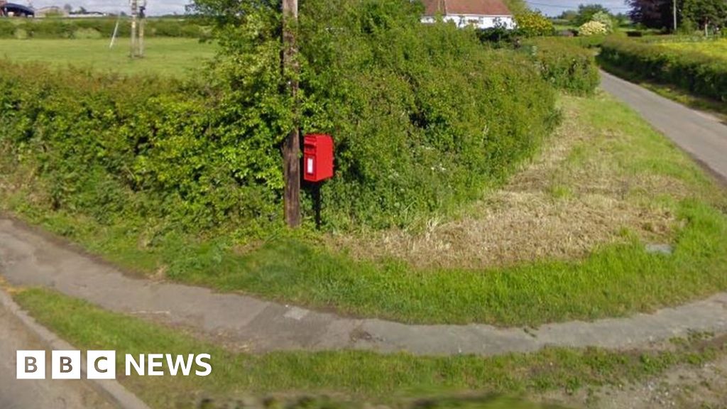 Wiltshire postboxes stolen from 'quiet, rural areas' - BBC News