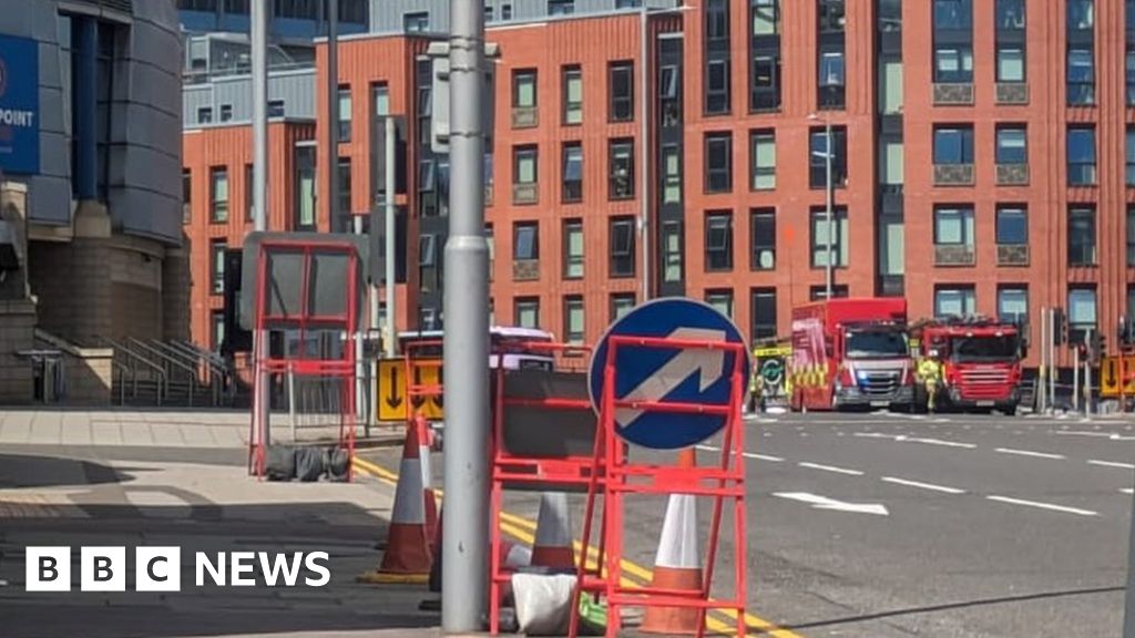 Emergency services respond to gas leak reports in Nottingham