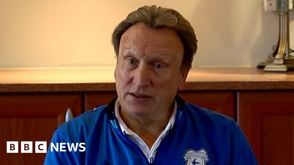 Warnock 'proud' of Andy Woodward for speaking about abuse - BBC News
