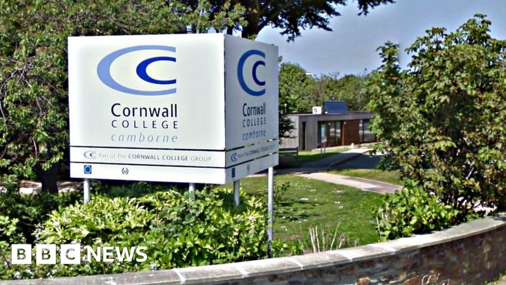 Cornwall College boss Amarjit Basi resigns £200,000-a-year post - BBC News