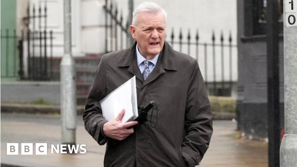 Brighton: University employee stole £2.4m over 30-year period - BBC News