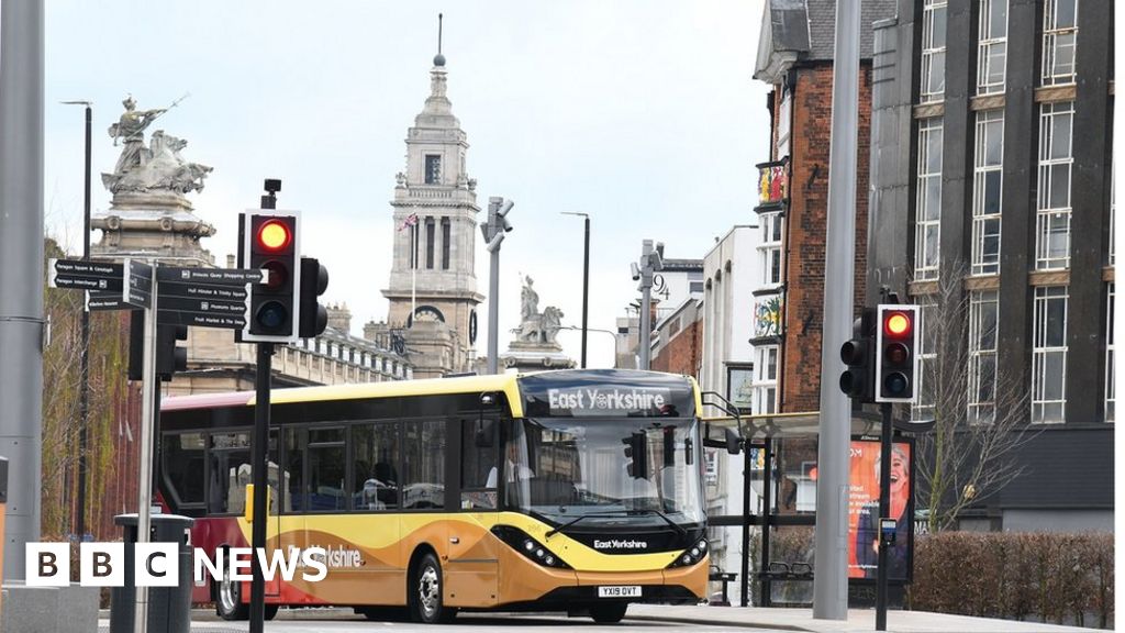 Hull bus lane enforcement will be peak time only from spring - BBC News