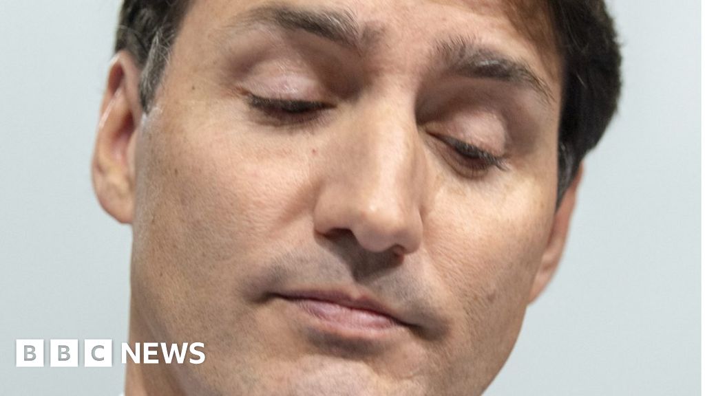 Canada election round-up: Has the blackface scandal cost Trudeau? - BBC ...