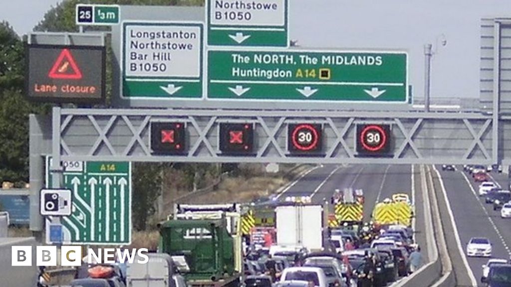 Cambridgeshire: A14 near Bar Hill reopens after four-hour closure - BBC ...