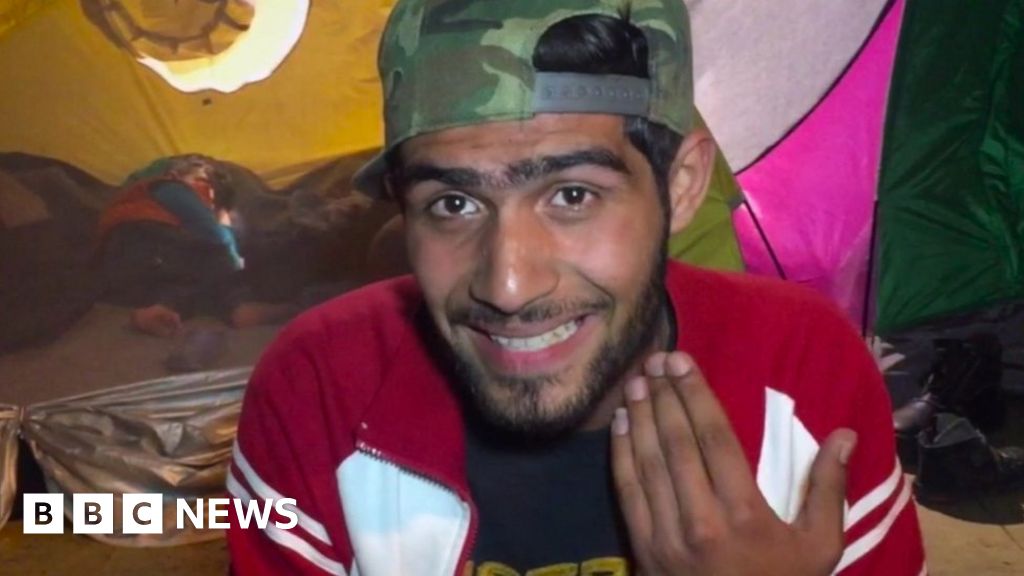 Meet the Syrian refugee rapper - BBC News