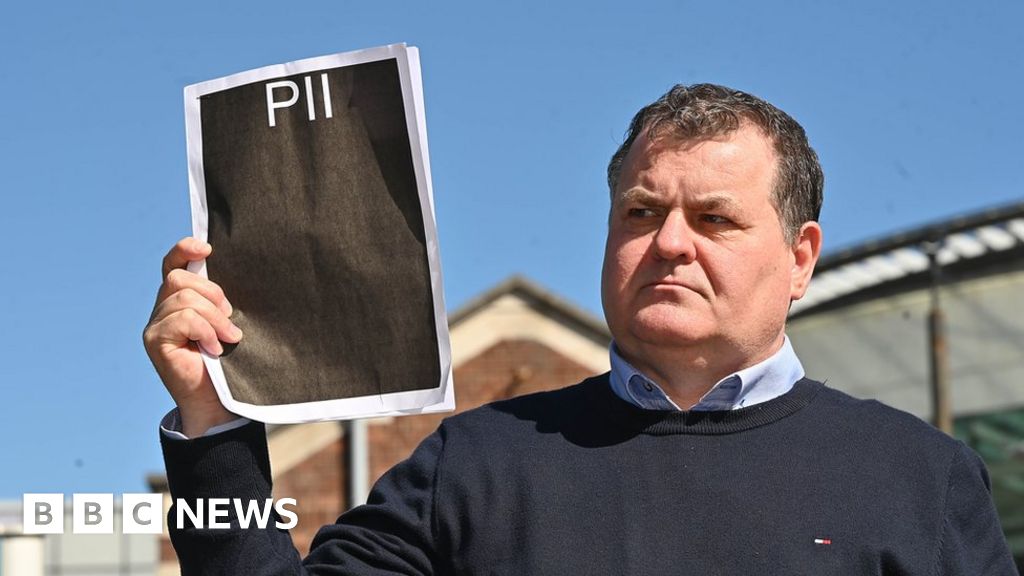 Moy: McKearney and Fox inquest challenge 'disgraceful' - BBC News