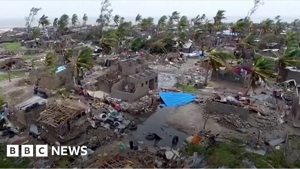 Cyclone Idai: 'People didn't stand a chance'