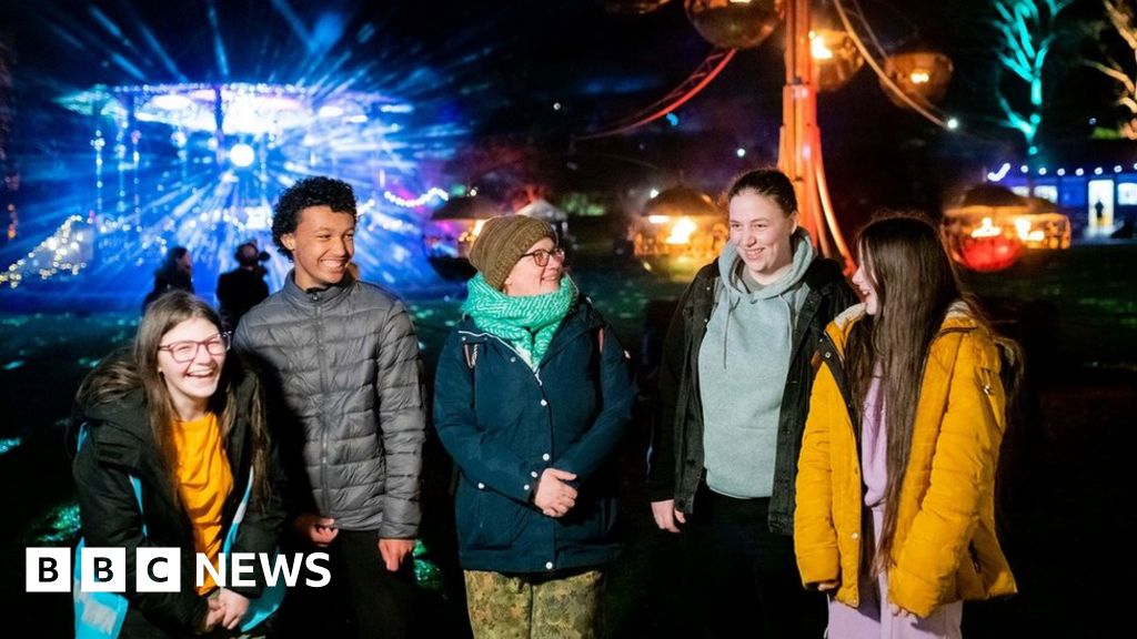 Weston-super-Mare Glow 24: 'See what we can do'