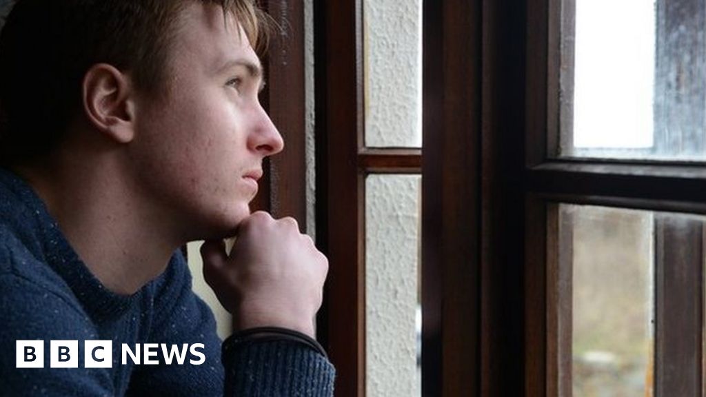 Physical health of mentally ill people 'ignored' - BBC News