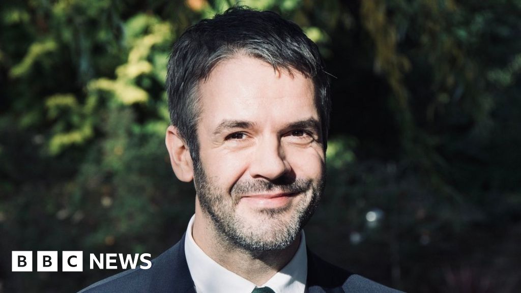 Doncaster Sheffield Airport: Mayor wants more government help on plan ...