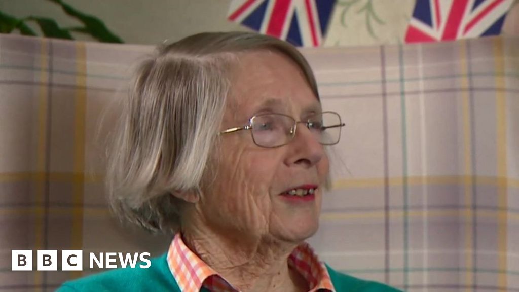 King's Coronation: Woman recalls 'special day' Queen was crowned