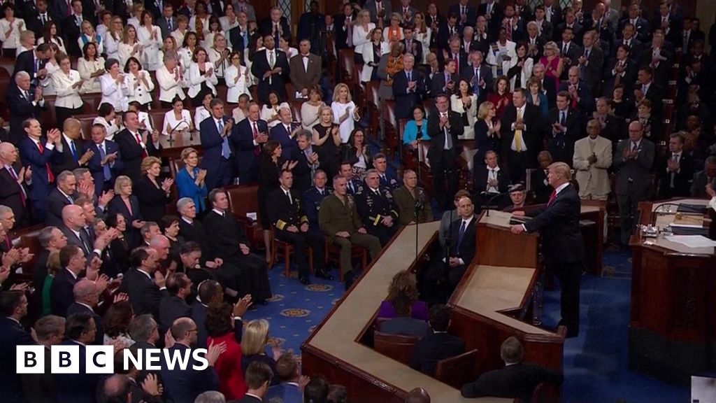 US president Donald Trump's State of the Union speech 2019 - BBC News