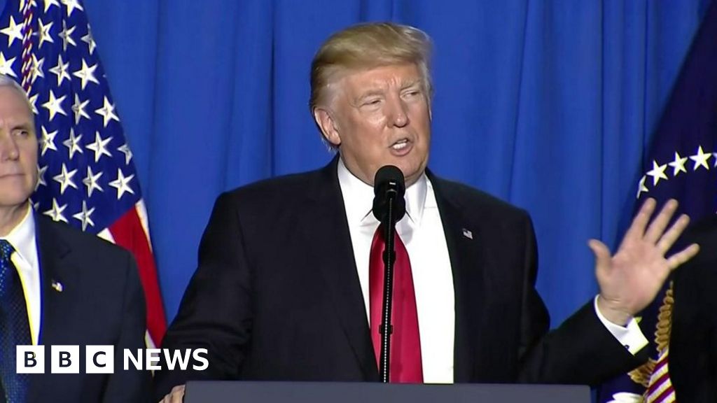 What can Scotland teach Donald Trump about walls? - BBC News