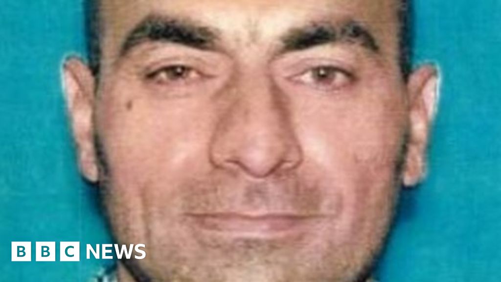 US arrests Iraqi refugee wanted over IS killing - BBC News