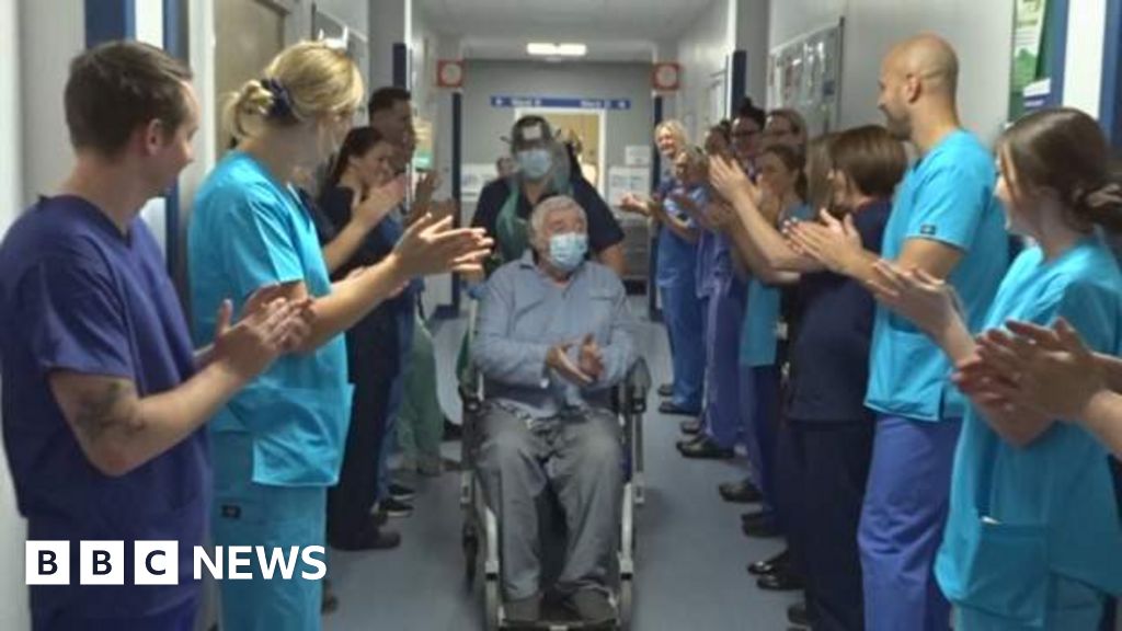 Coronavirus patient Danny Egan praises Morriston Hospital staff - BBC News