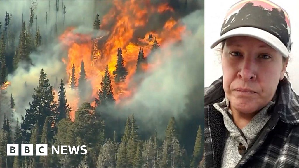 Colorado fires: 'It's devastating... watching my community burn' - BBC News