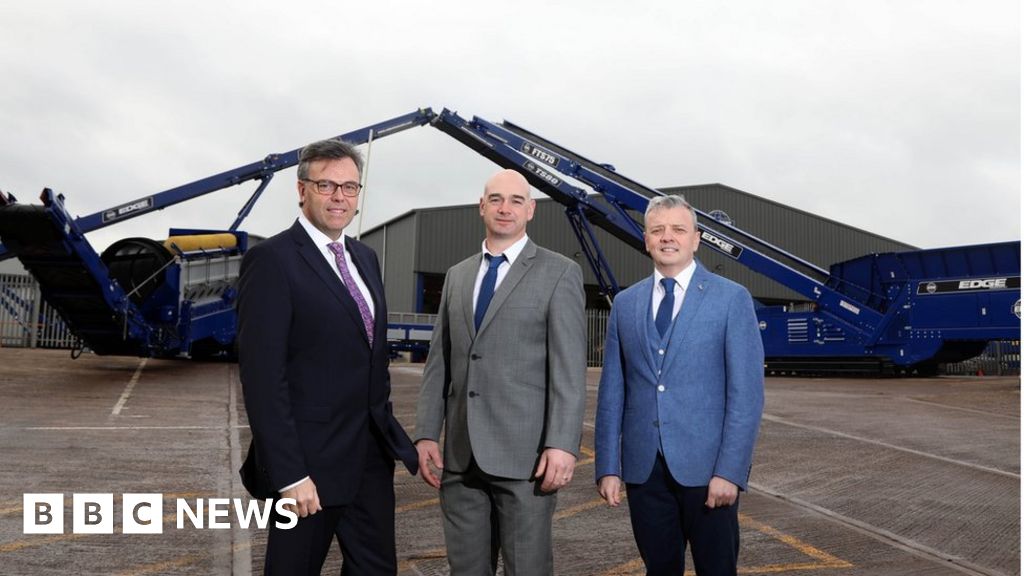 Edge Innovate: Dungannon manufacturer creates 80 jobs - BBC News