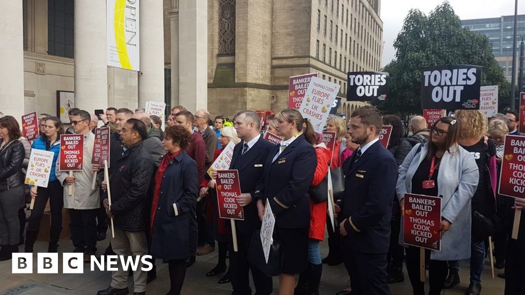 Thomas Cook staff protest at Conservative Party Conference - BBC News
