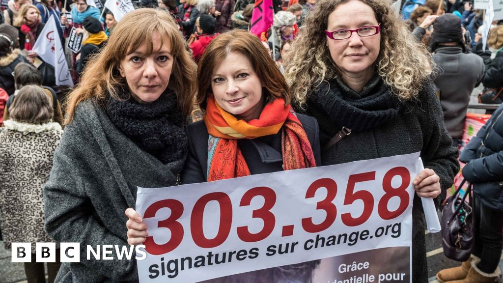 100 Women 2016: How women are winning online - BBC News