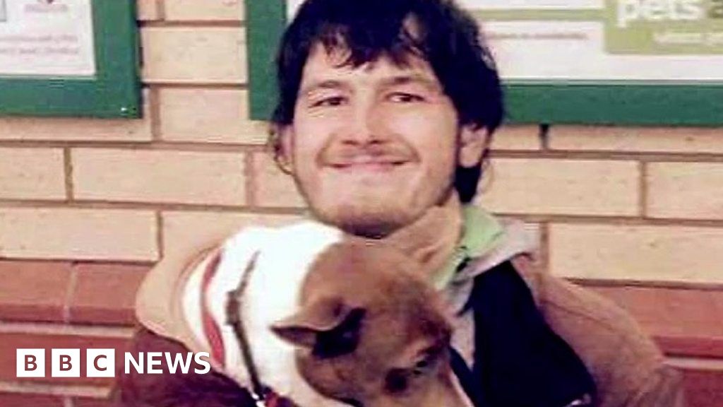 Community funds homeless man's funeral in Leigh