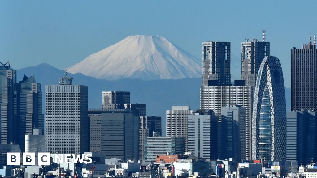 Japanese prices continue to slide - BBC News