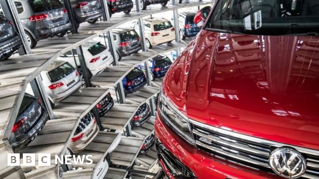 Volkswagen: UK drivers fight for 'dieselgate' compensation - BBC News