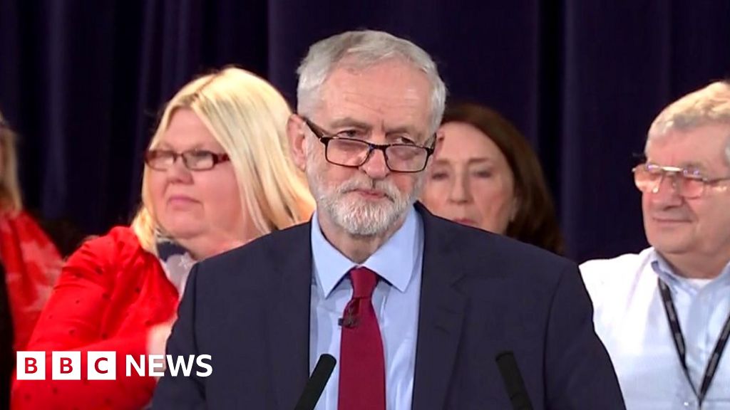 Brexit: Rule out no-deal, Jeremy Corbyn tells Theresa May