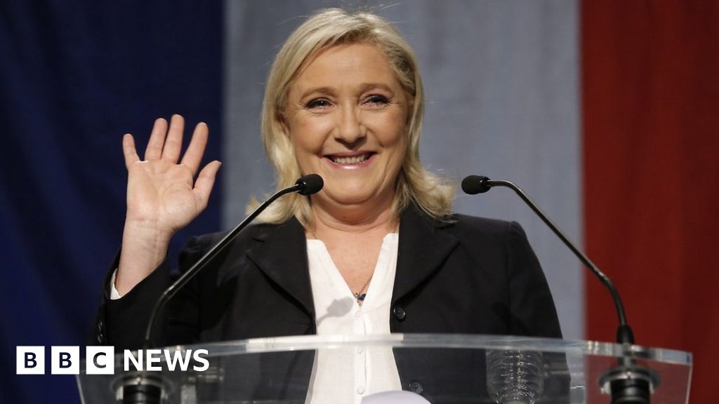 France PM Valls calls for united anti-National Front vote - BBC News