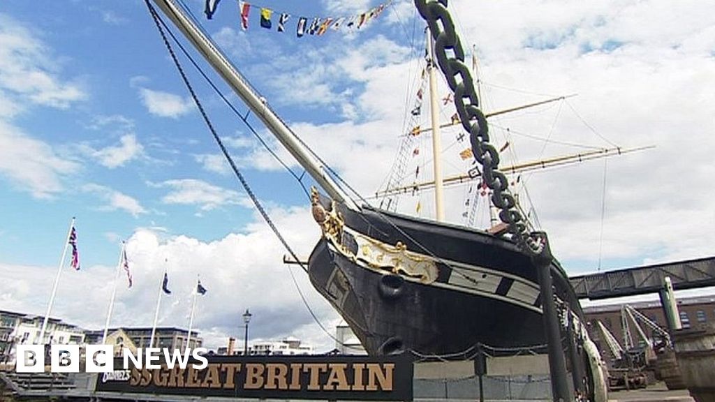 SS Great Britain: First section of new deck replaced