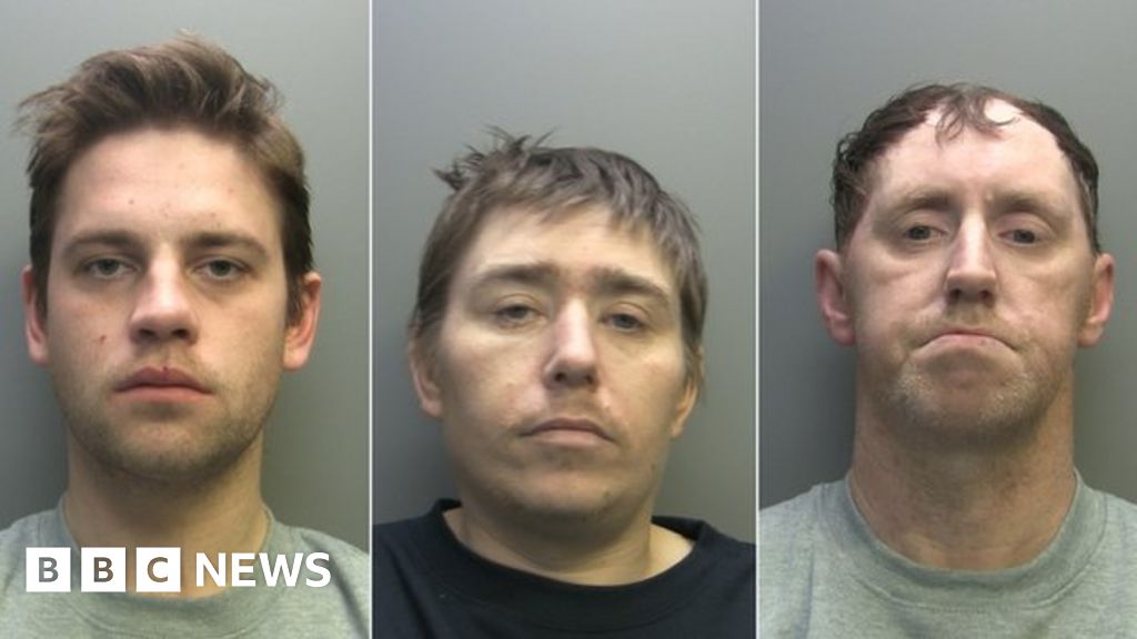 Shop robbers Angus Harron, Gareth Fleming and Mark Jewitt jailed - BBC News