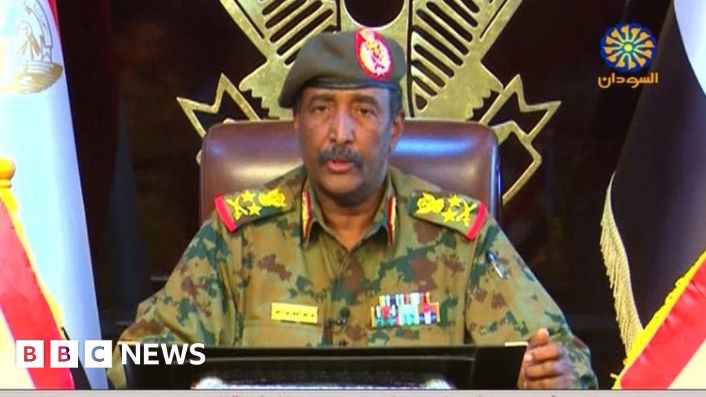 Sudan coup: Military leader vows to 'uproot regime'