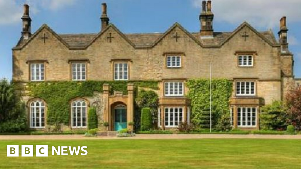 Wedding venue plan for Derbyshire's Grade II listed Dunston Hall - BBC News