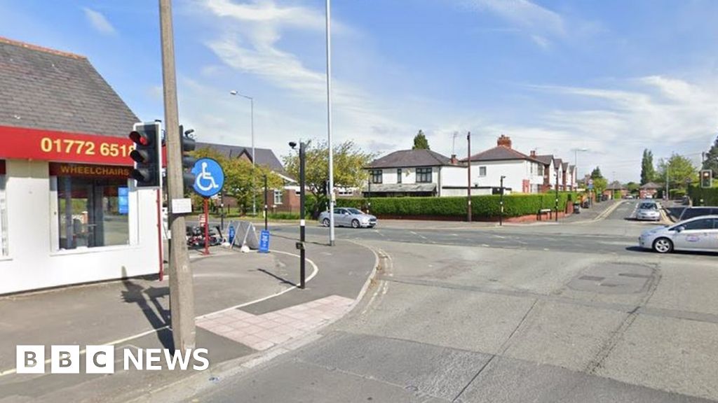 Preston stabbing: Man attacked after confronting car thieves