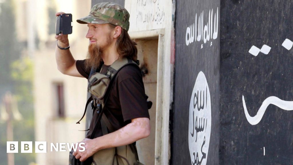 How many IS foreign fighters are left in Iraq and Syria? - BBC News