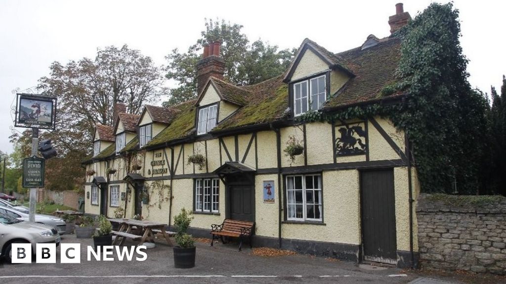 Pop-up food could help save Oak Taverns pubs in Oxfordshire - BBC News