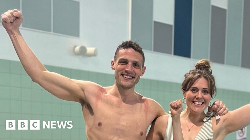 Worcestershire man completes 24 hour 48km charity swim - BBC News
