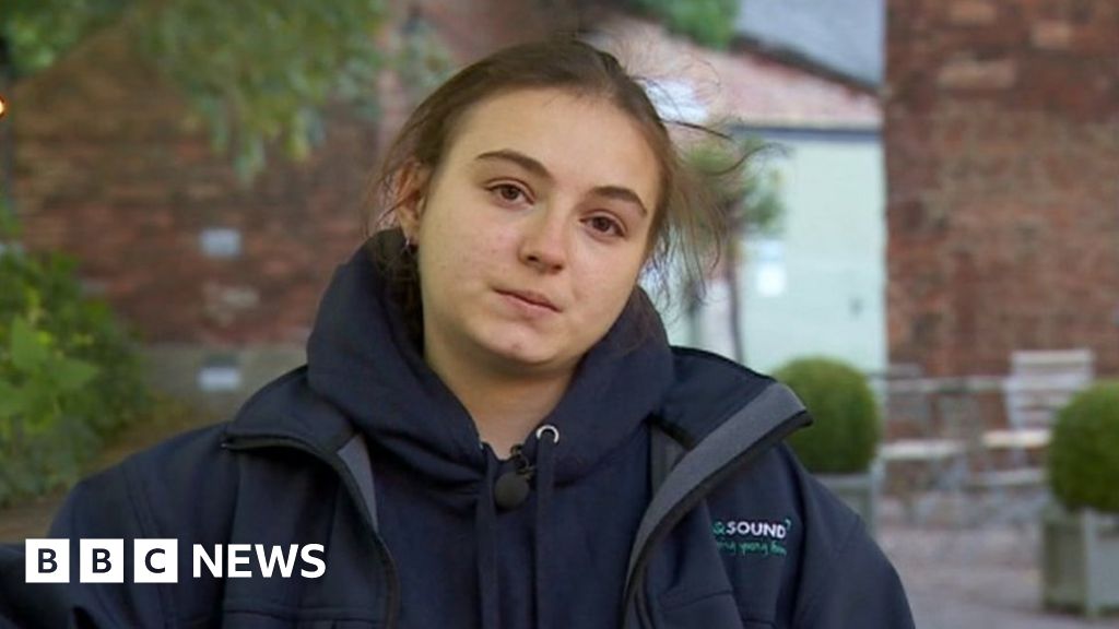 Derby grooming victim 'would go through it again to save others' - BBC News